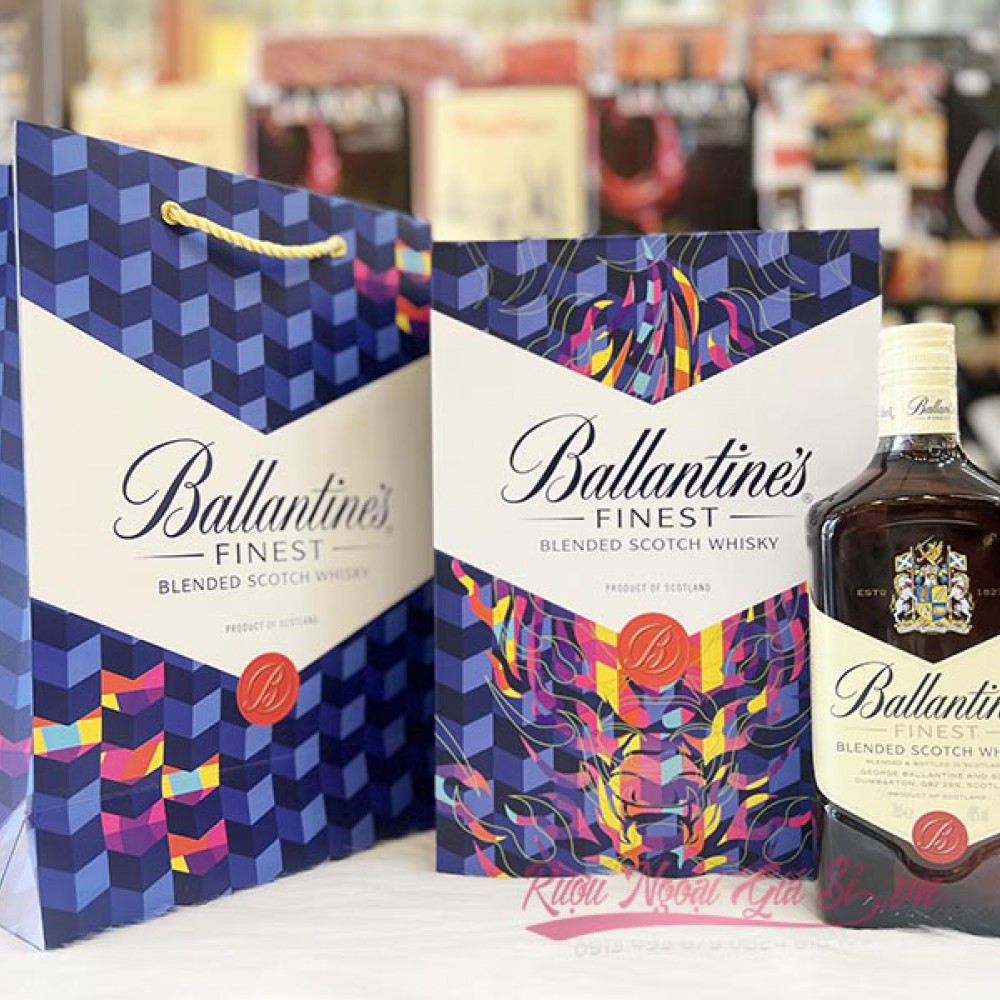 Balantine's Finest Hộp quà 2024 | Rượu Ngoại Giá Giá Sỉ
