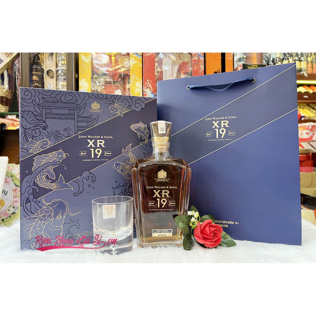 Johnnie Walker XR 19 Năm Hộp Quà Tết 2024 | Rượu Ngoại Giá Sỉ